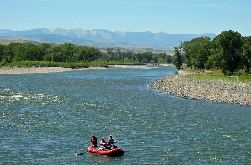 Yellowstone River in Montana | Detailed Fly Fishing & Floating Guide